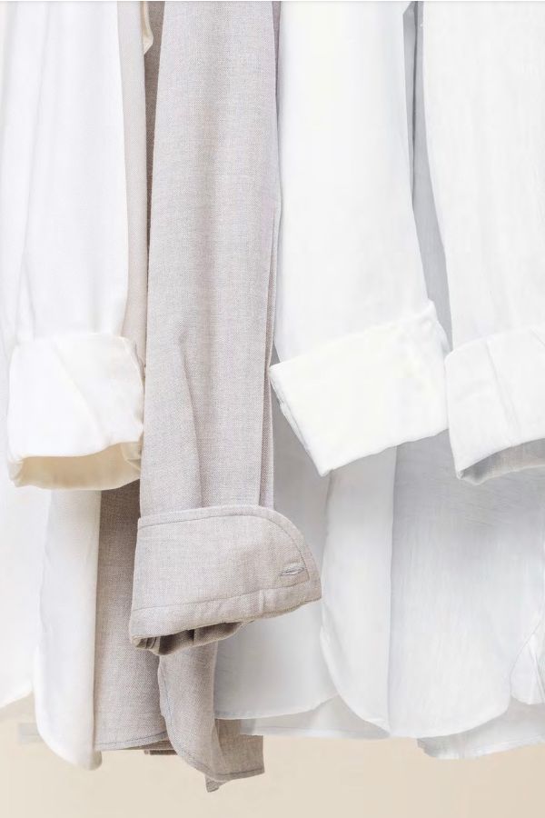 Bespoke vs Made-to-Measure Shirt Understanding the Difference – Damiani